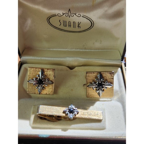 Accessories | Vintage Swank Gold Tone Tie Bar And Cuff Links Used ...